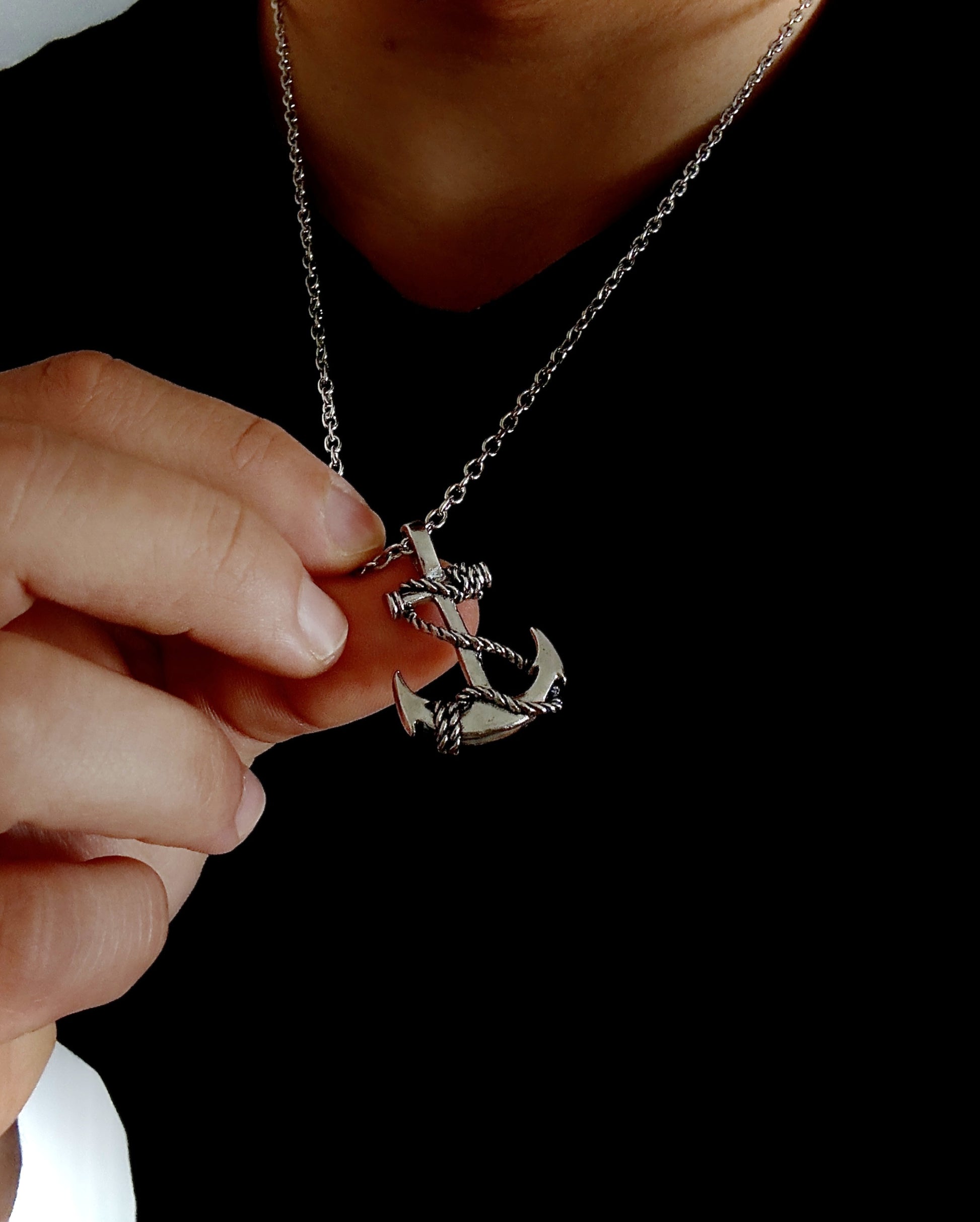 Open media 2 in modal